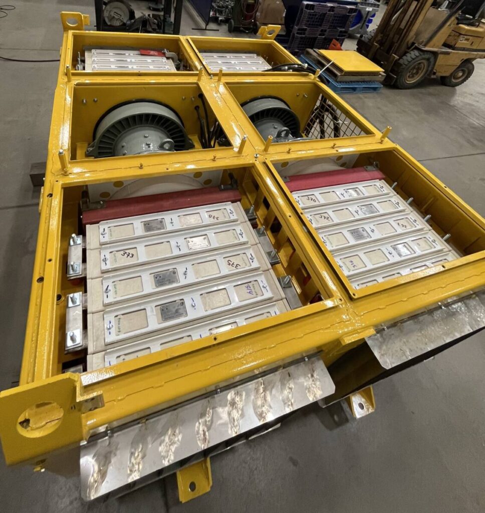 PC2142 / PC3185 Grid Box For Komatsu 930E-3 and 930E-4 – Dubois Mining